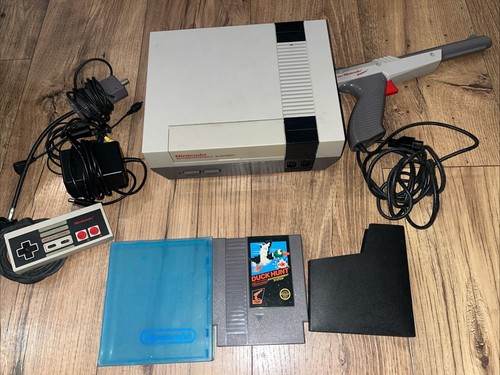 NES Console Bundle Duck Hunt & NES Zapper Gun | eBay
