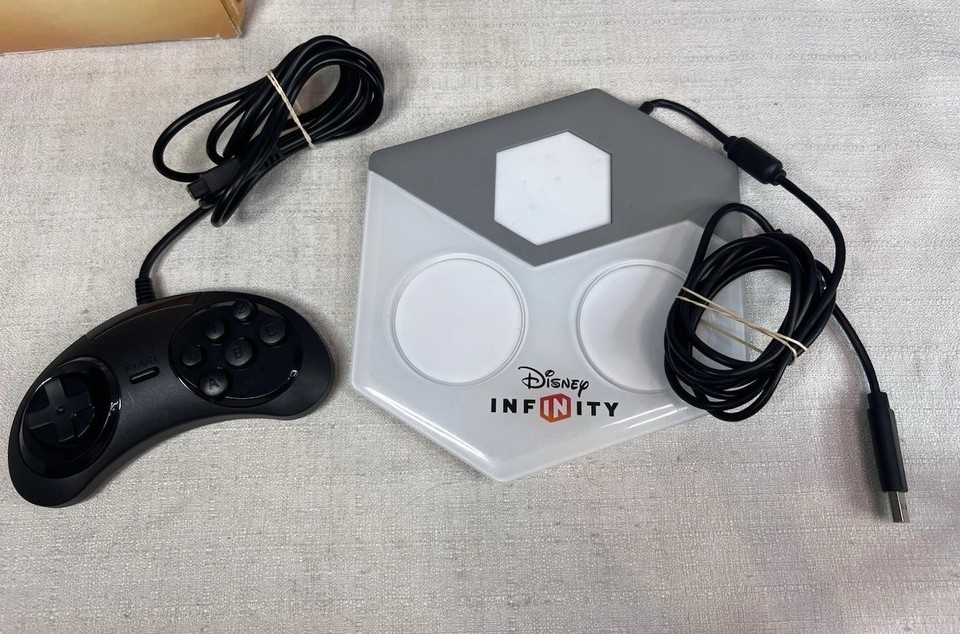 Large Lot Of 130 Video Games Xbox 360, Xbox One, PS2, PS3, PS4, Atari ...