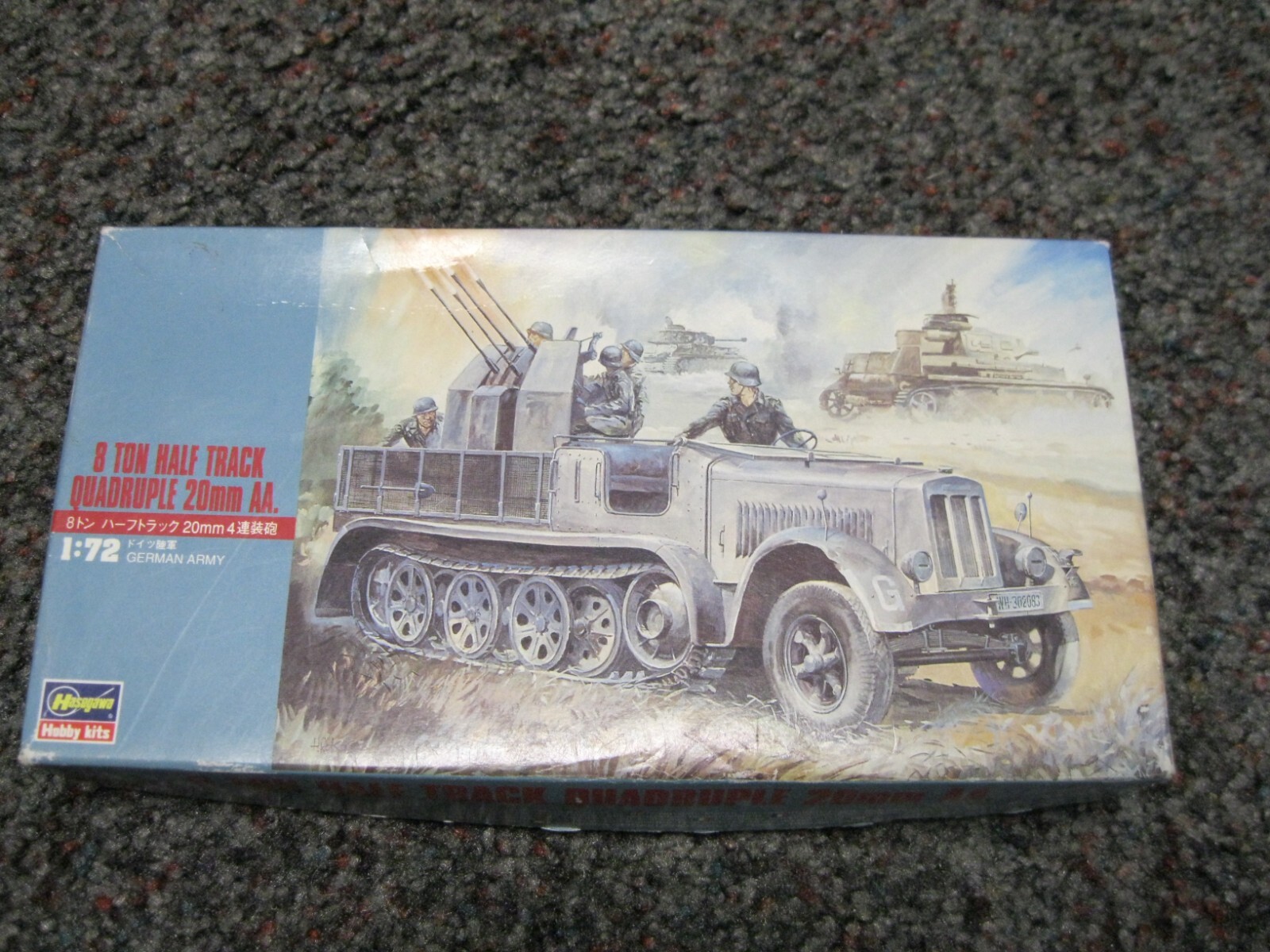 HASEGAWA 8 ton half track MODEL KIT 1:72 SCALE OPEN SEALED INSIDE #MT14 ...