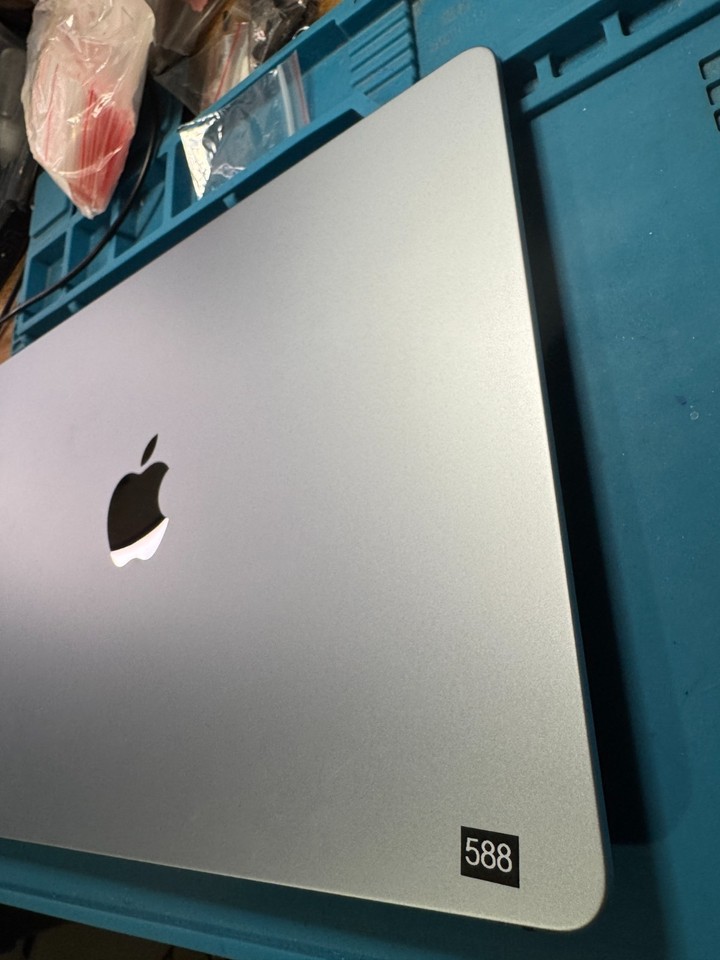 Genuine MacBook Air A3240 EMC 8781 13.6" M4 2025 LCD Screen Blue WATER ...