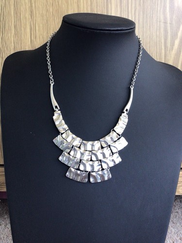 Silver tone hammered metal layered inverted pyramid pendant necklace ...