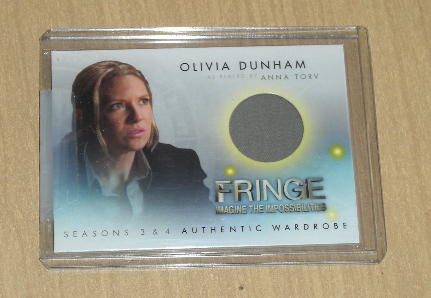 2013 Cryptozoic Fringe Season 3/4 costume wardrobe Anna Torv as OLIVIA ...