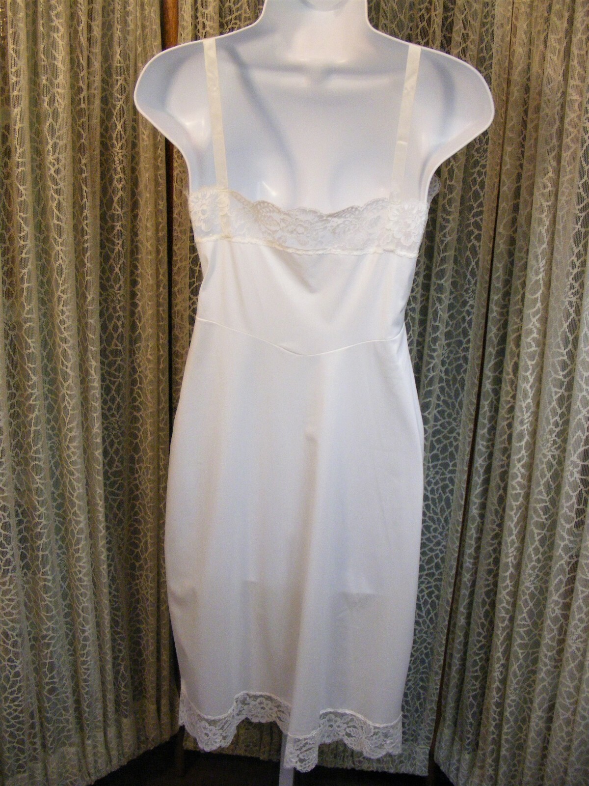 60S FULL SLIP 36 AVERAGE FORMFIT ROGERS DEADSTOCK VIN… - Gem