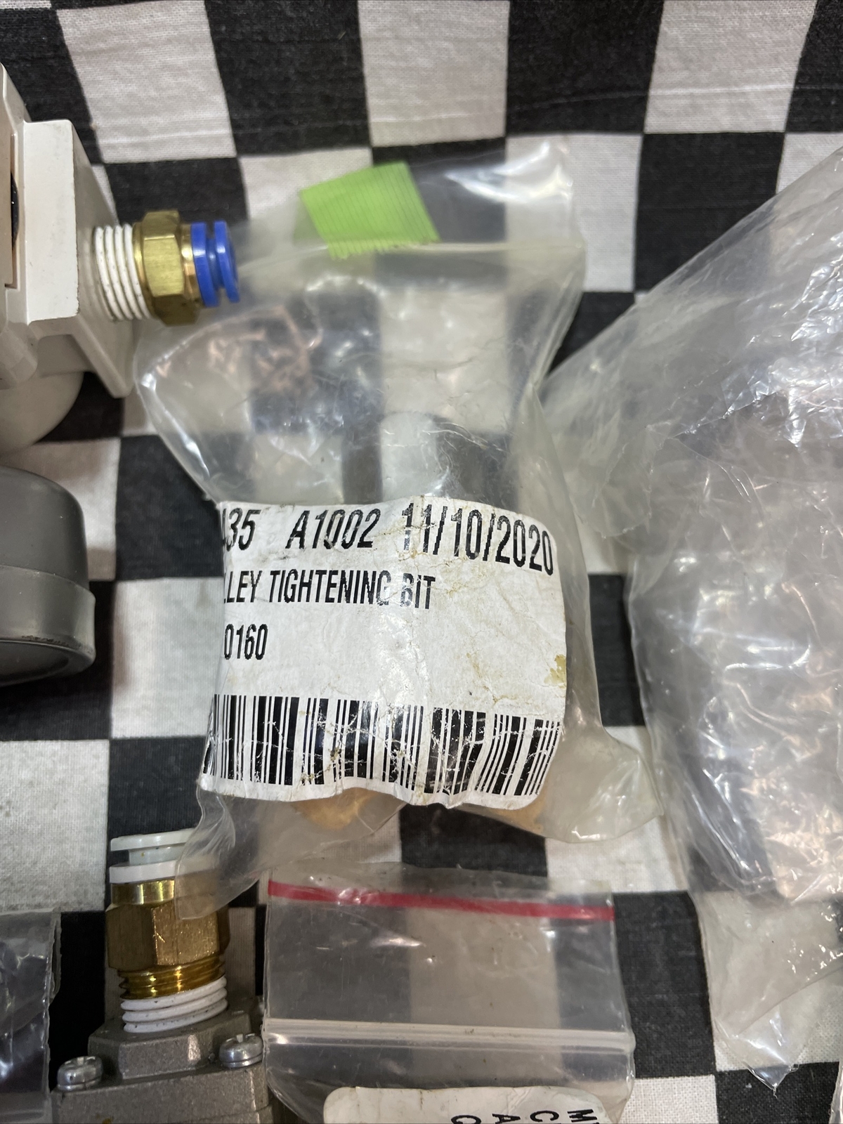 SMC IR2010-02 AR25-D2B-A AK2000-02 AK-XT0-02A HK1015 H-1/8ai CAS28435 ...