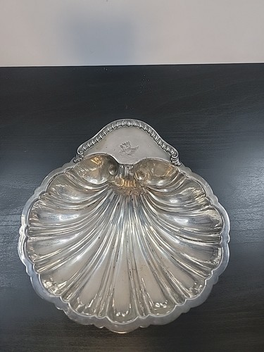 Antique Heraldic Lion Scallop Shaped Serving Bowl Crescent Silver SFC ...