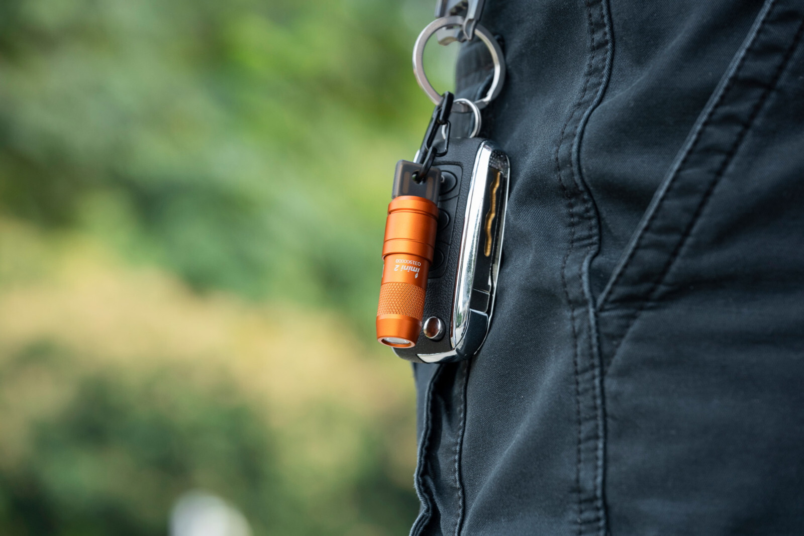 Olight imini 2 Orange Rechargeable Mini Keychain Flashlight, 50 Lumens ...