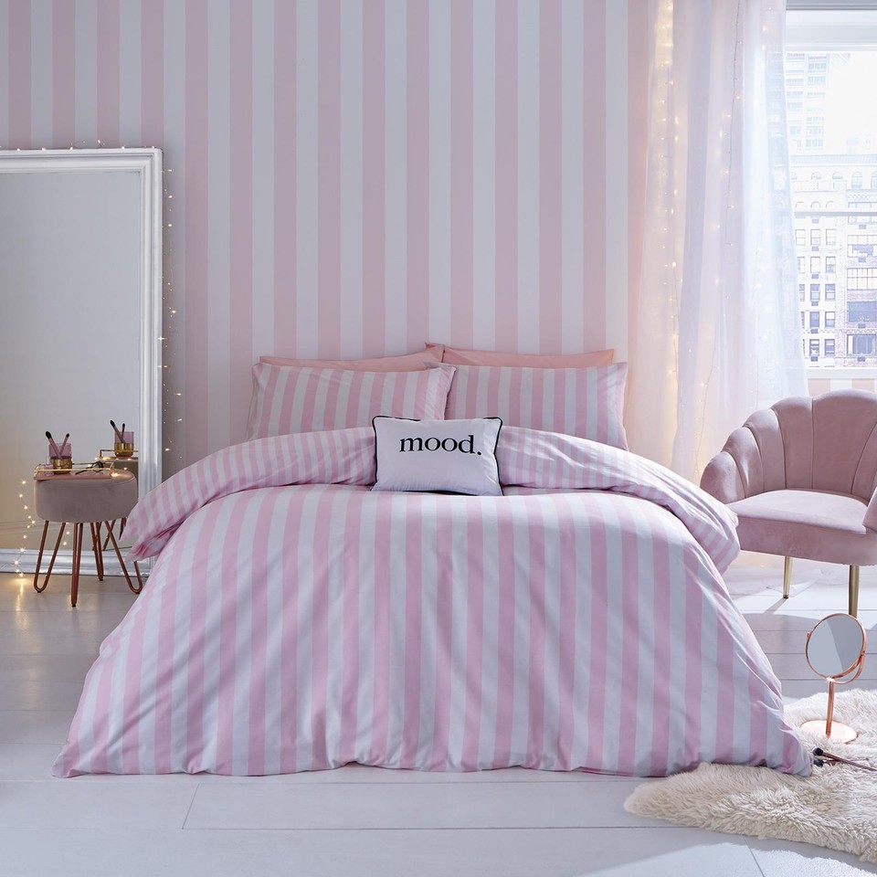 Classic Stripe Wallpaper Sassy B Tease 187541 Pink & White Girls ...