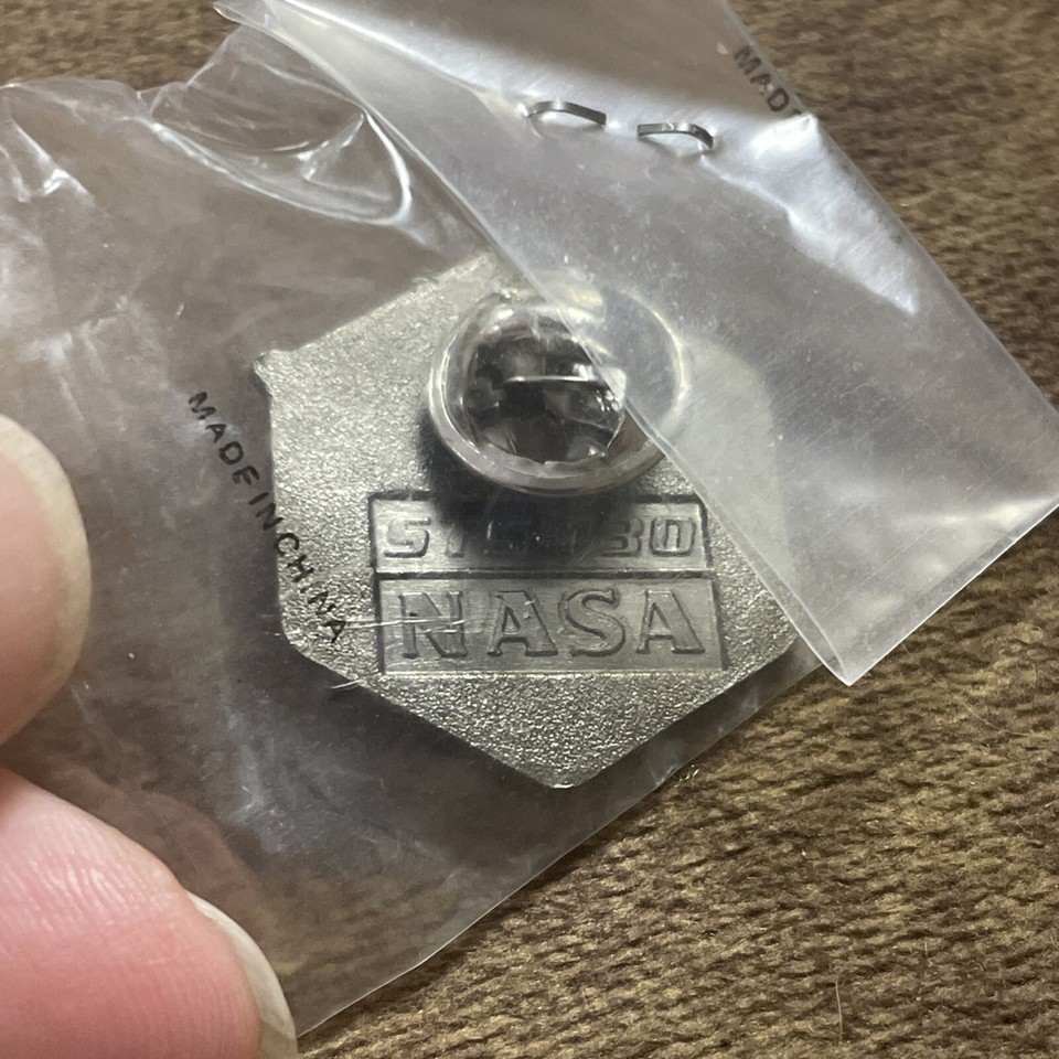 Space Shuttle Endeavour STS-130 Mission Pin | eBay
