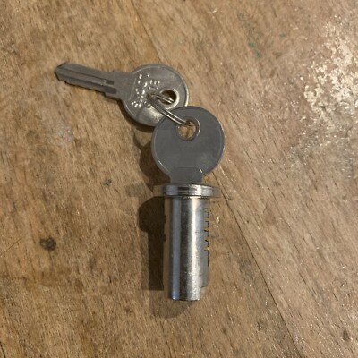 New Lock and Key A&A Northwestern 60 Bulk Vending Gumball Candy Toy ...