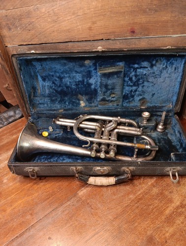 C G Conn Cornet Vintage With Case Elkhart Ind Professional Engraved ...