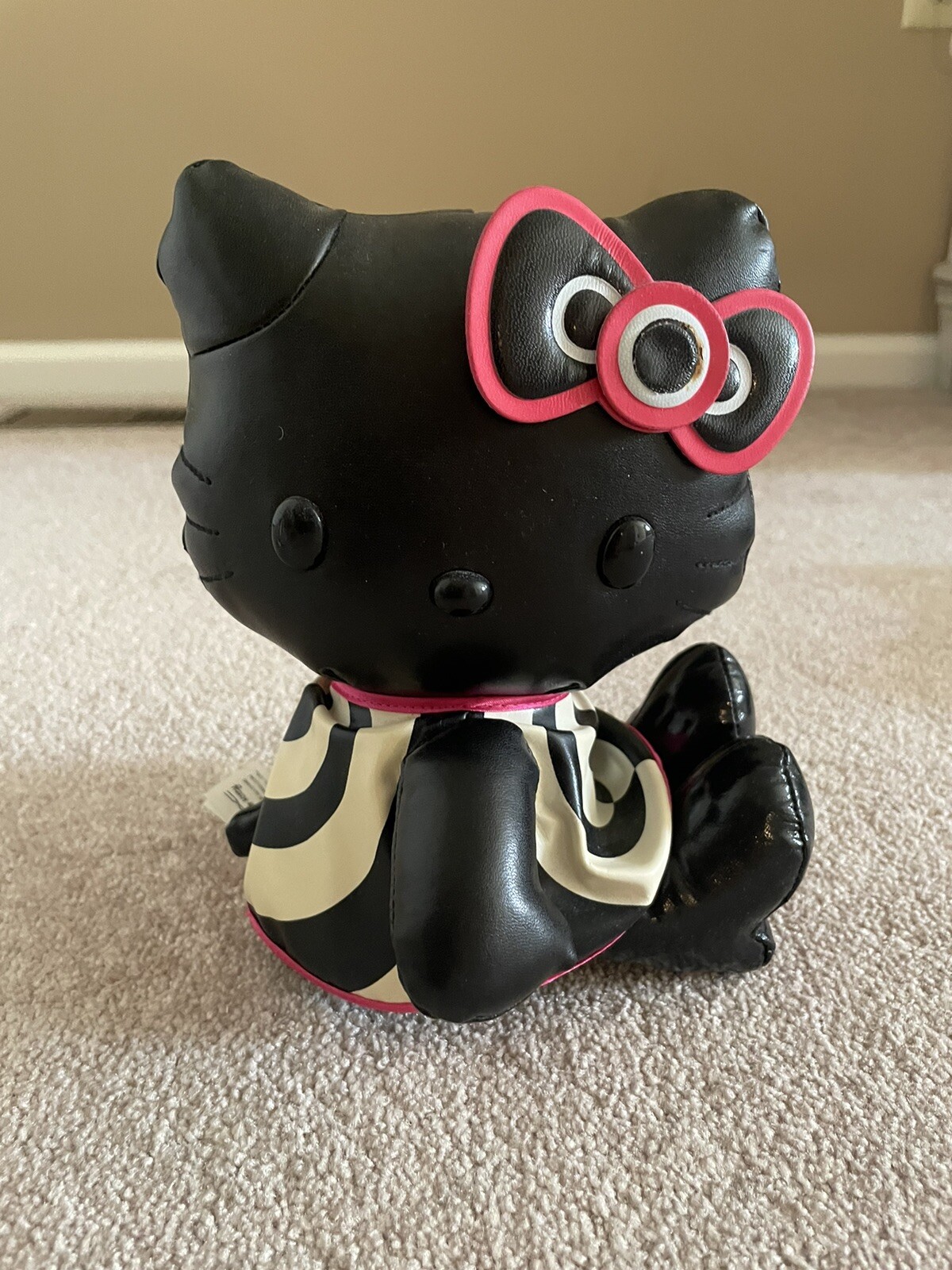 Mac Cosmetics Logo Hello Kitty