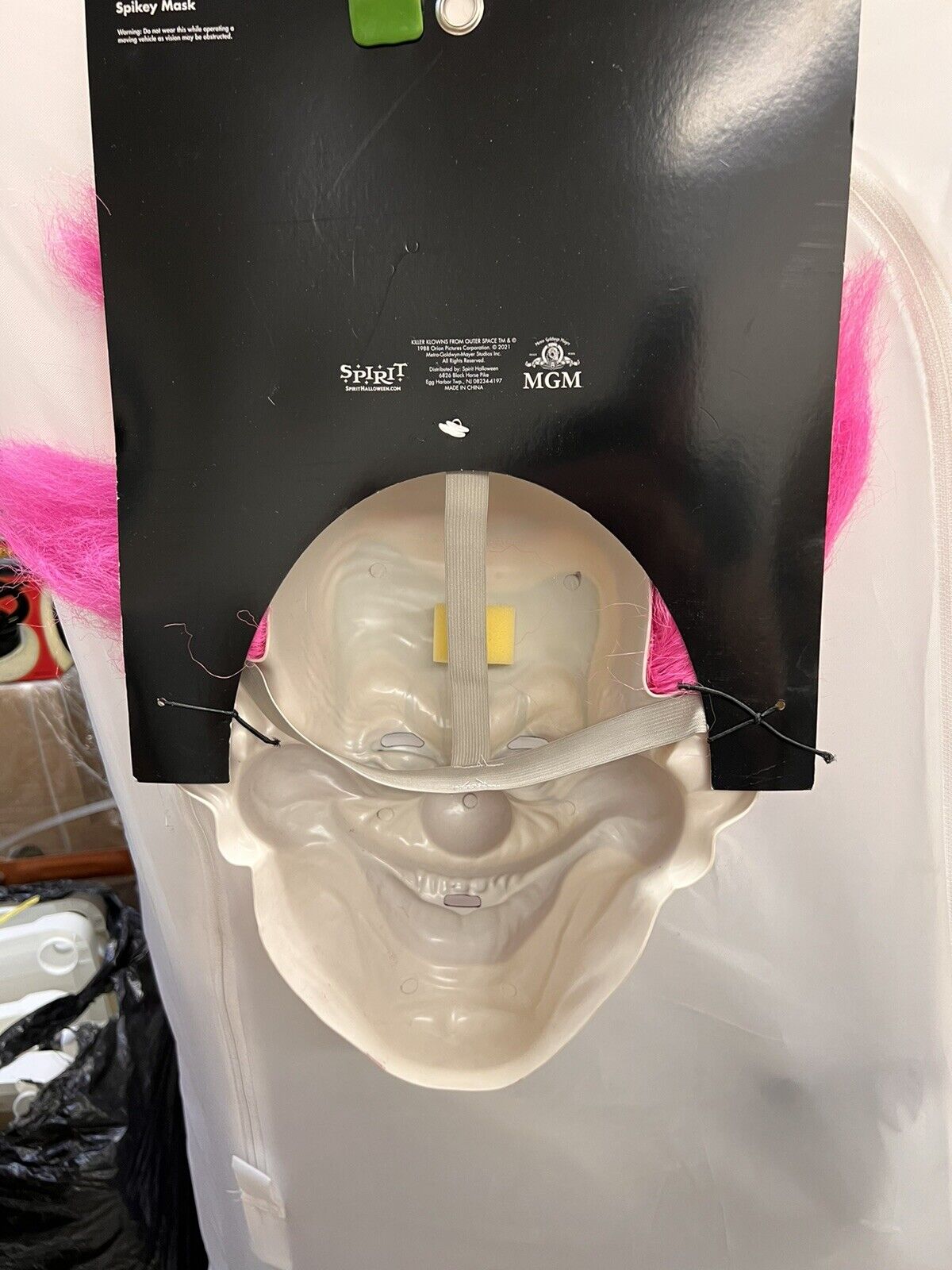 NEW Spirit Halloween Killer Klowns From Outer Space SPIKEY HALF MASK | eBay