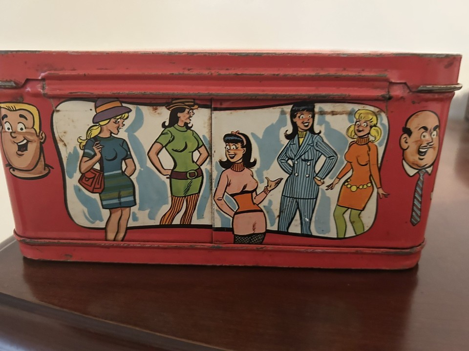 VINTAGE THE ARCHIES LUNCH BOX COMPLETE W/HANDLE & THERMOS UNRESTORED ...
