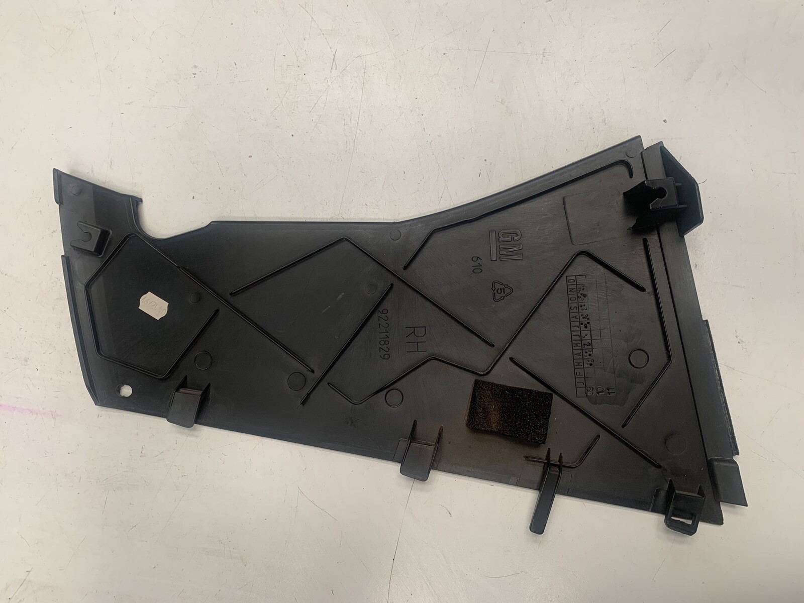 Right Front Driver Side Dash Console Trim Cover Commodore VE Statesman ...