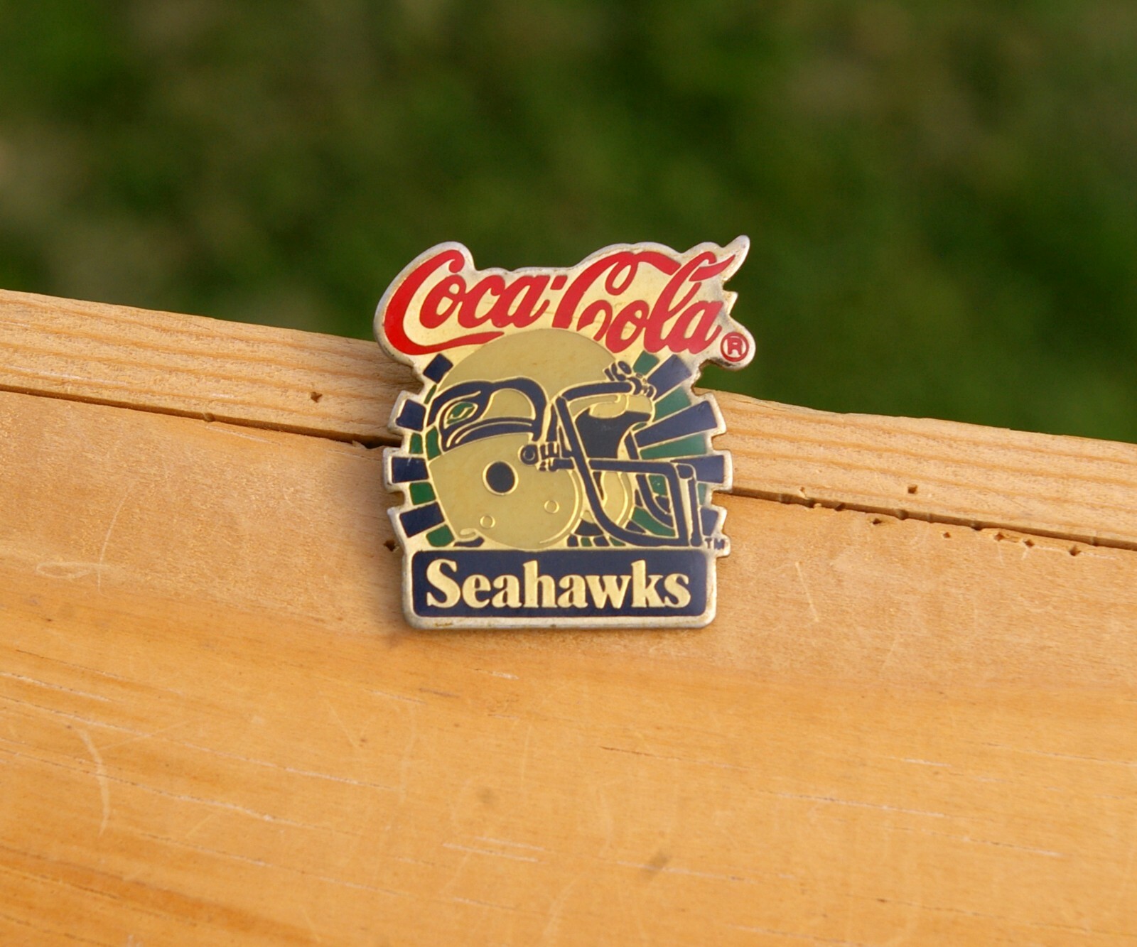 Coca-Cola Seattle Seahawks Football Coke Metal & Enamel 1 1/8" Pin ...