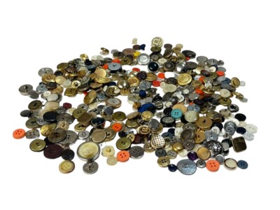 Lot of Vintage Buttons 12 Ounce of Mixed Buttons Metal & Plastic + | eBay