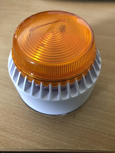 Eaton Series Amber Sounder Beacon, 12V dc, IP58, IP65, Wall Mount ...