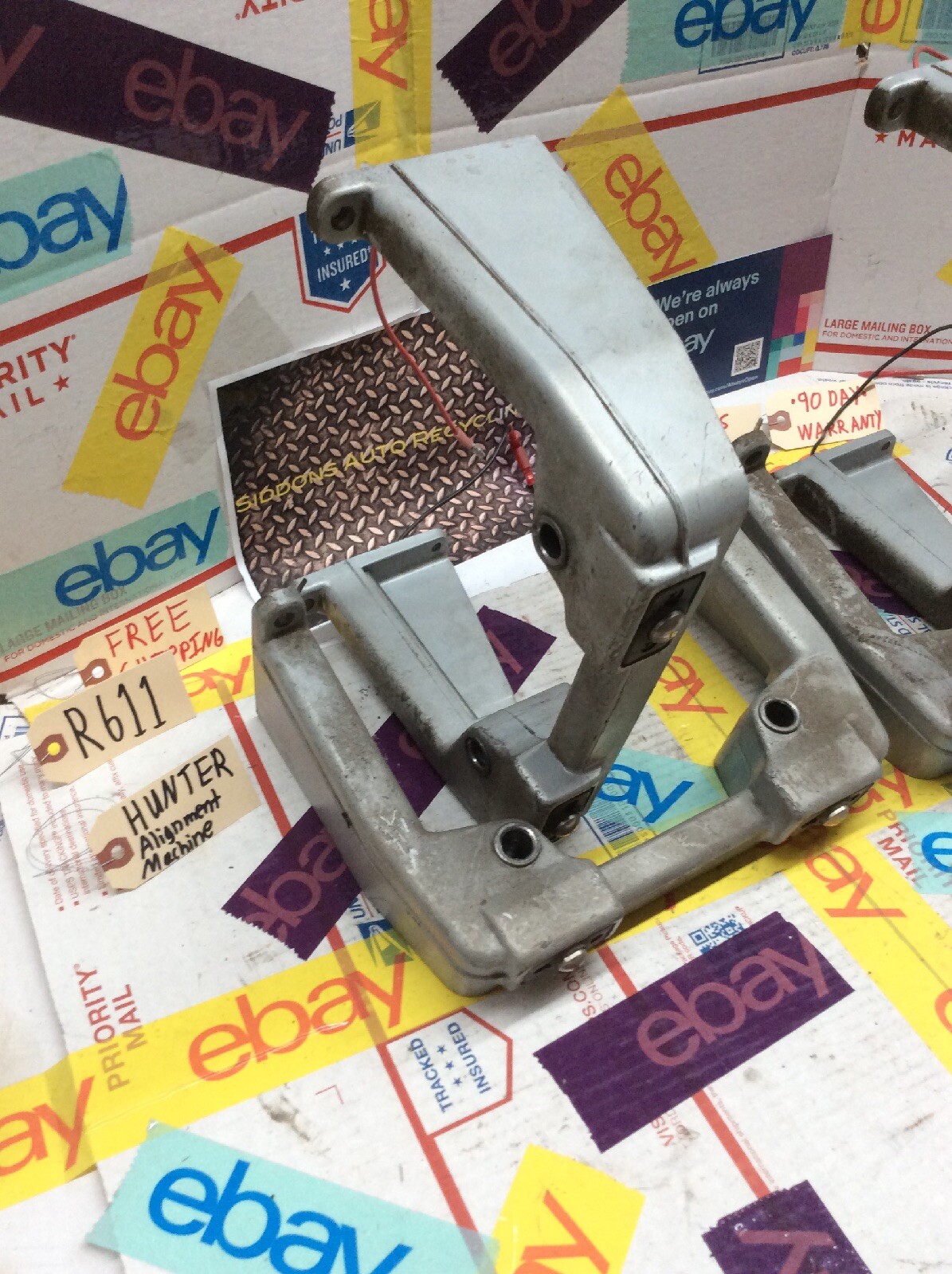 HUNTER R611 * ALIGNMENT SENSOR MOUNTING BRACKET (SET) * WITH WIRES ...