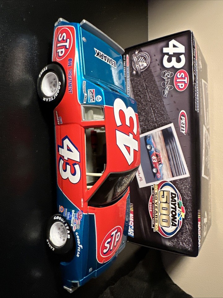 Richard Petty #43 STP Daytona 500 50th 1981 Buick Regal Liquid Color ...