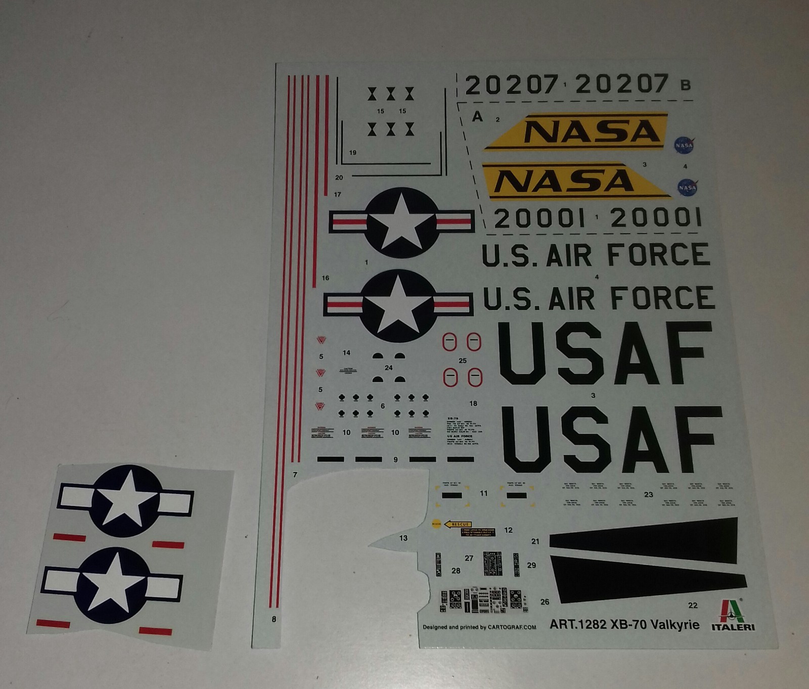 XB-70 VALKYRIE BOMBARDIERE USAF KIT 1282 ITALERI DECAL 1/72 LEGGI NOTE ...
