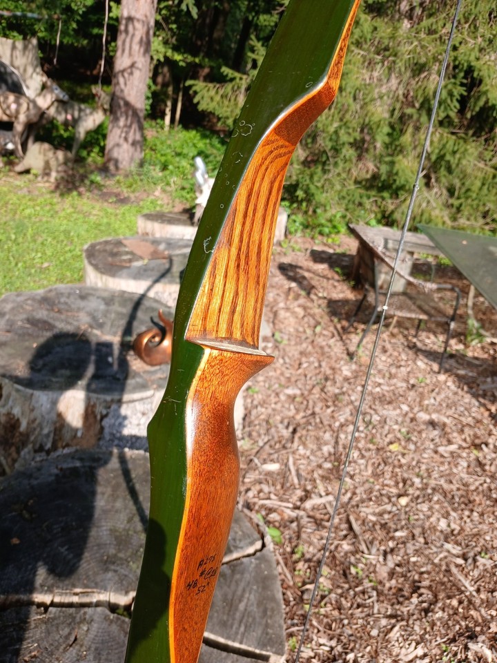 Vintage Black Hawk Archery \Cravotta Bros. Avenger recurve 43# | eBay