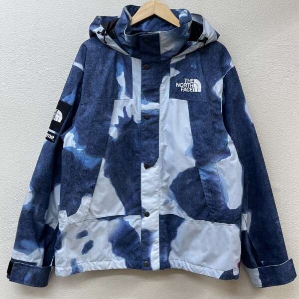 Supreme X THE NORTH FACE NP52100I 21AW Bleached Denim Supreme X THE NORTH FACE NP52100I 21AW Bleached Denim