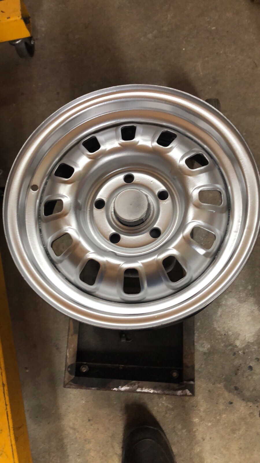 Cougar Eliminator,mustang, Torino Blasted Rims With Centers And Beauty ...