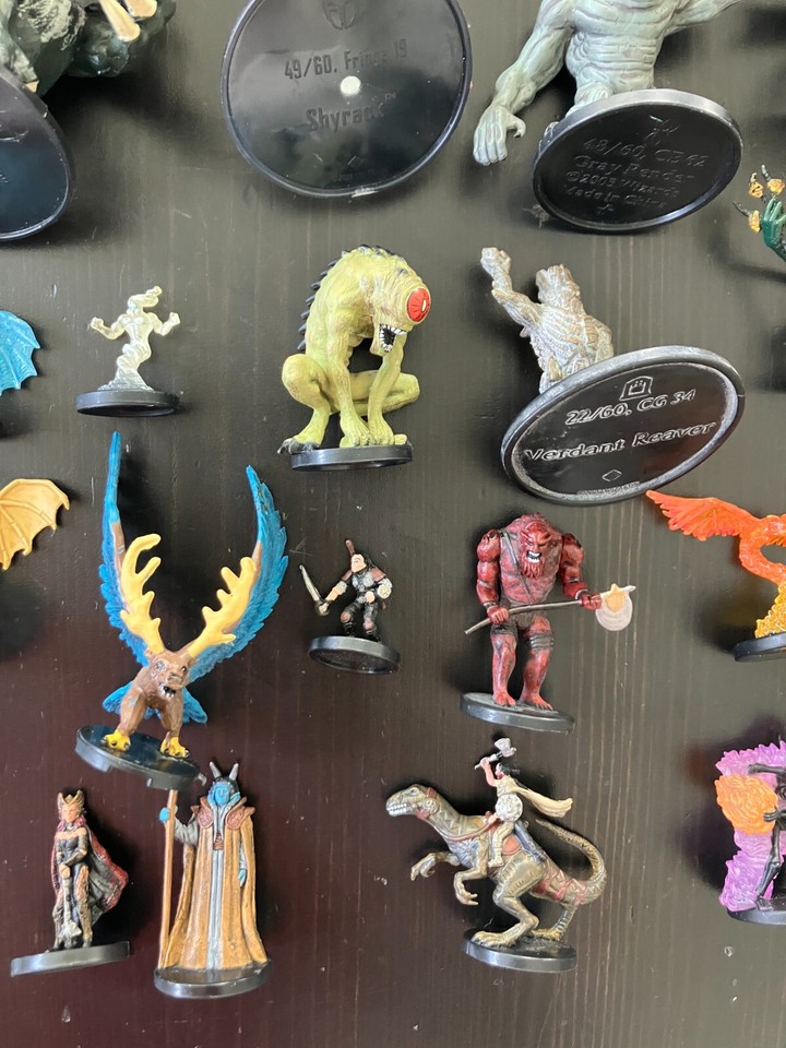42 lot DnD D&D mini miniature set dungeon dragons wizards of the coast ...