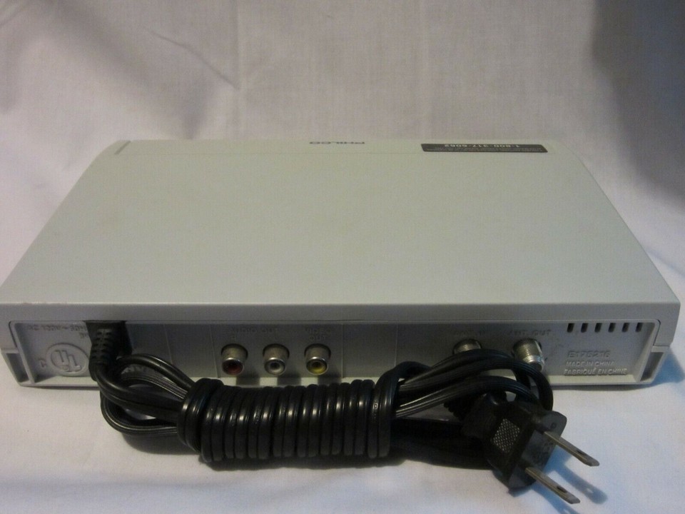 Philco TB100HH9 SDTV DTV TV Converter Box Digital To Analog Tuner NO ...