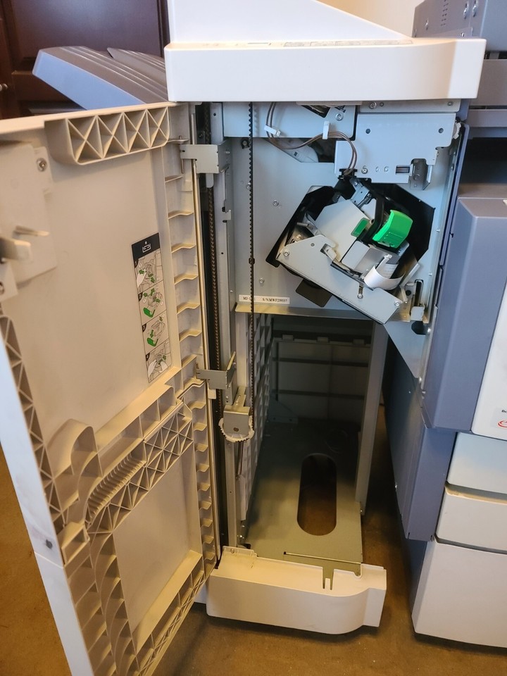 Toshiba E-Studio 2830C Color Network Printer Scanner Copier 28PPM Laser ...