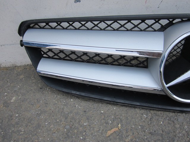 OEM MERCEDES 2012-2013 C250 C350 C-CLASS COUPE ONLY W204 ORIGINAL GRILL ...
