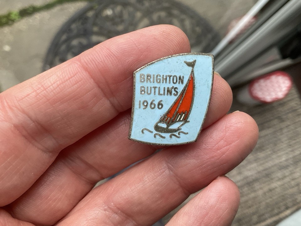 Vintage Butlins Brighton Holiday 1966 Camp Enamel Pin Badge sailing ...