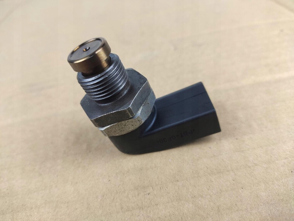 BMW 3 5 7 E60 E70 E90 E65 E87 Fuel Pressure Sensor Diesel 7787167 ...