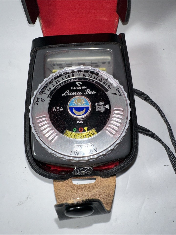 Vintage Gossen Luna-Pro Incident Light Meter & Case (2) | eBay