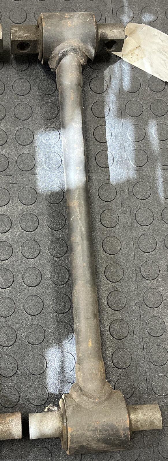 International Navistar 3581271C1 Torque Rod 18" Center of End to Center ...