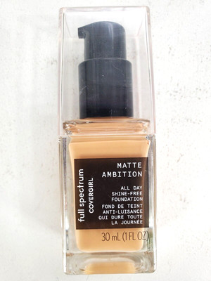 CoverGirl Liquid Foundation Matte Ambition Full Spectrum FS210 Medium Golden New | eBay