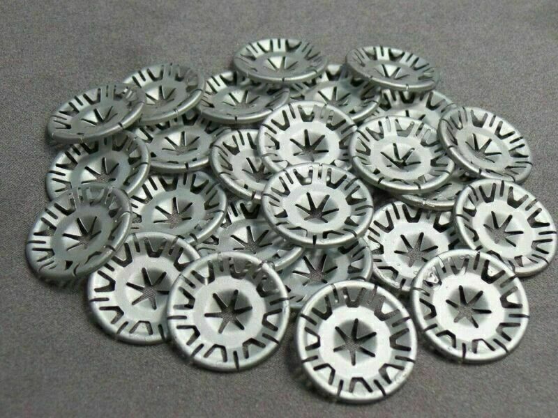 100x Klemmscheibe Clips Motorabdeckung Hitzeschutzblech N90796501 Z1L4 ...