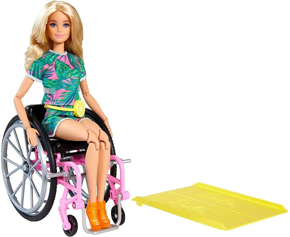 NEW! 2020 Mattel Barbie Made To Move Fashionista Doll in Wheelchair ...