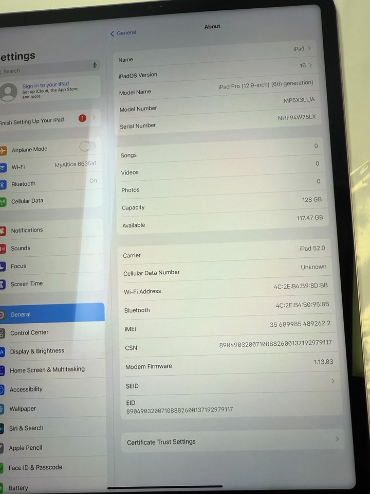 Apple iPad Pro 12.9-inch (6th generation) A2764 128 GB, Wi-Fi + 5G, 12. ...