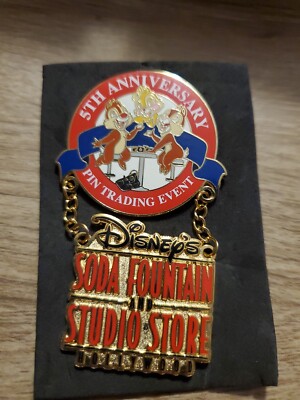 Disney Pin DSF DSSH Pin Trading Event Chip and Dale Dangle Surprise ...