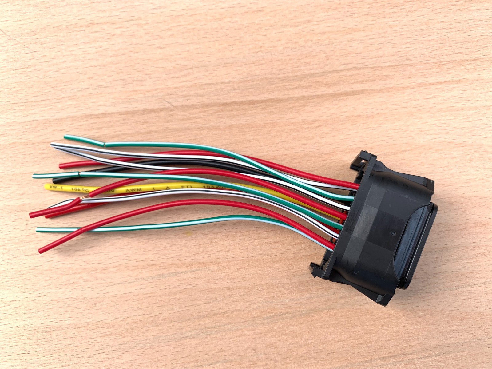 BMW F21 F45 F30 F31 F36 F11 F13 F01 F48 F25 F2 F15 F16 Headlight Plug ...