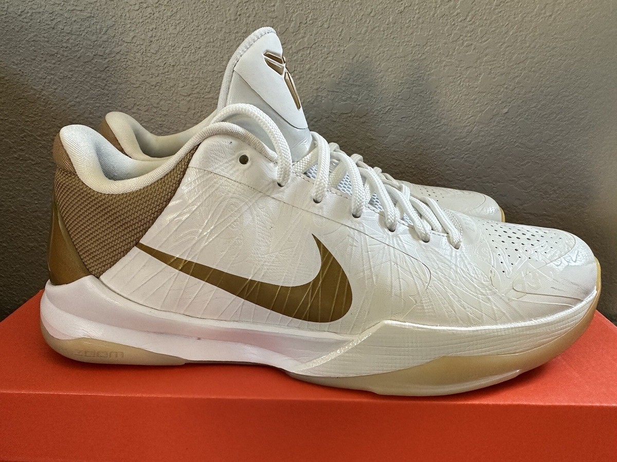 Nike Zoom KOBE V 5 BIG STAGE HOME WHITE GOLD size 10.5 black Nike Zoom KOBE V 5 BIG STAGE HOME WHITE GOLD size 10.5 black