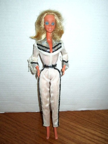 Vintage Mattel 1980 Western Winking Barbie Doll | eBay