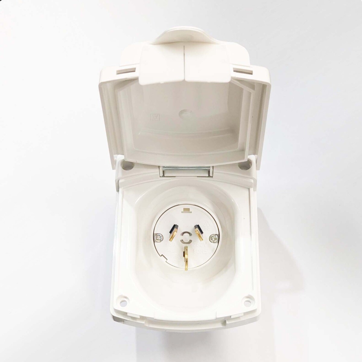 Clipsal (New) White External 15AMP Power Inlet | eBay Australia