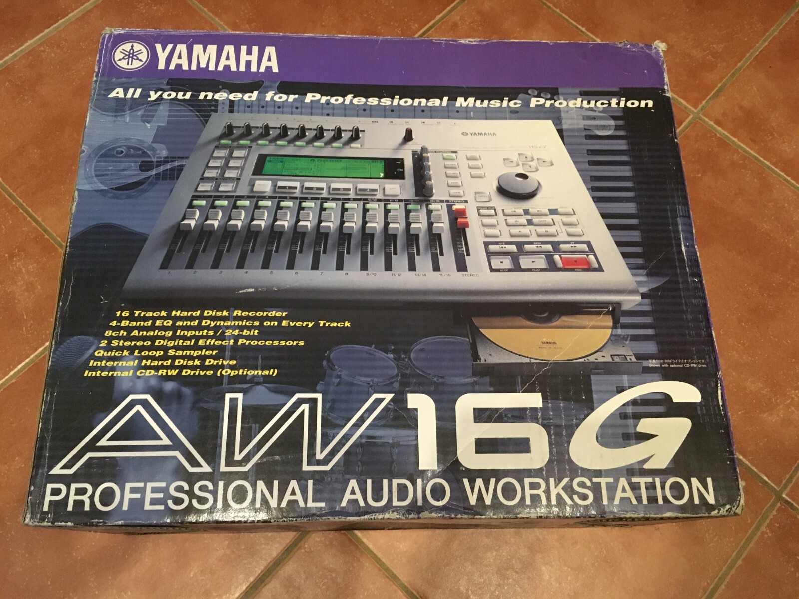 YAMAHA AW16G recording studio workstation HDD and CD drive, Excellent ...