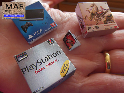 SONY, Set video game console box miniature: PS3, PS3 Final Fantasy ...
