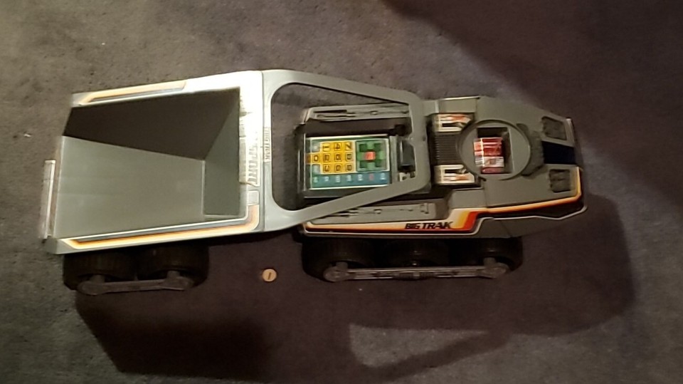MILTON BRADLEY 1979 BIG TRAK TRANSPORT TANK TOY VEHICLE & DUMP BATTERY ...