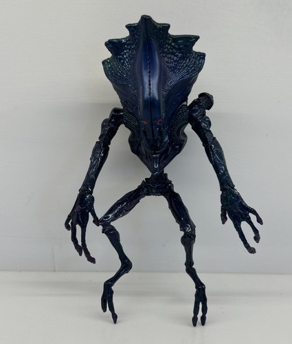 Independence Day Alien Science Officer 8" Action Figure 1996 ...