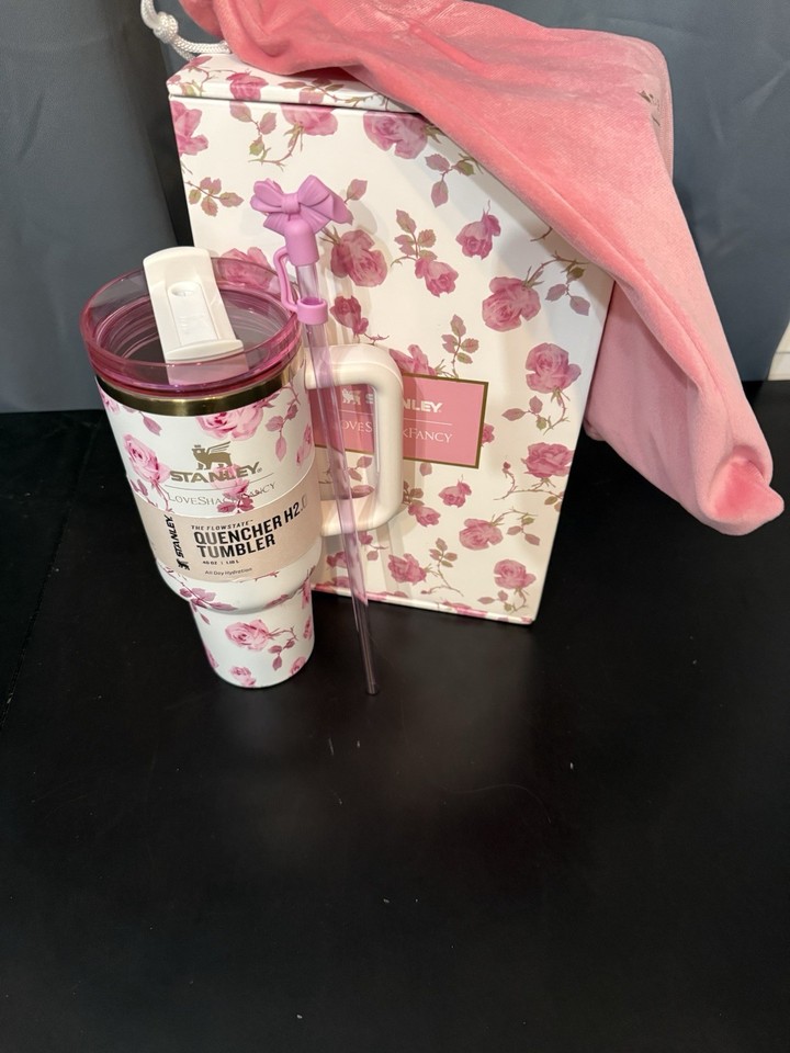🌹Stanley x LoveShackFancy 40oz Ribbon Rosa Flowstate H2.0 Tumbler White ...