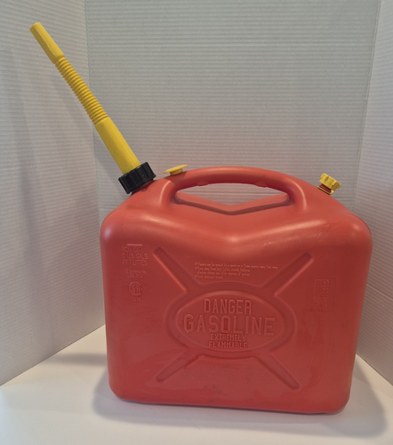 Vintage Septor 6 Gallon Vented Pre-Ban Gas Can W/Spout & Vent Cap | eBay